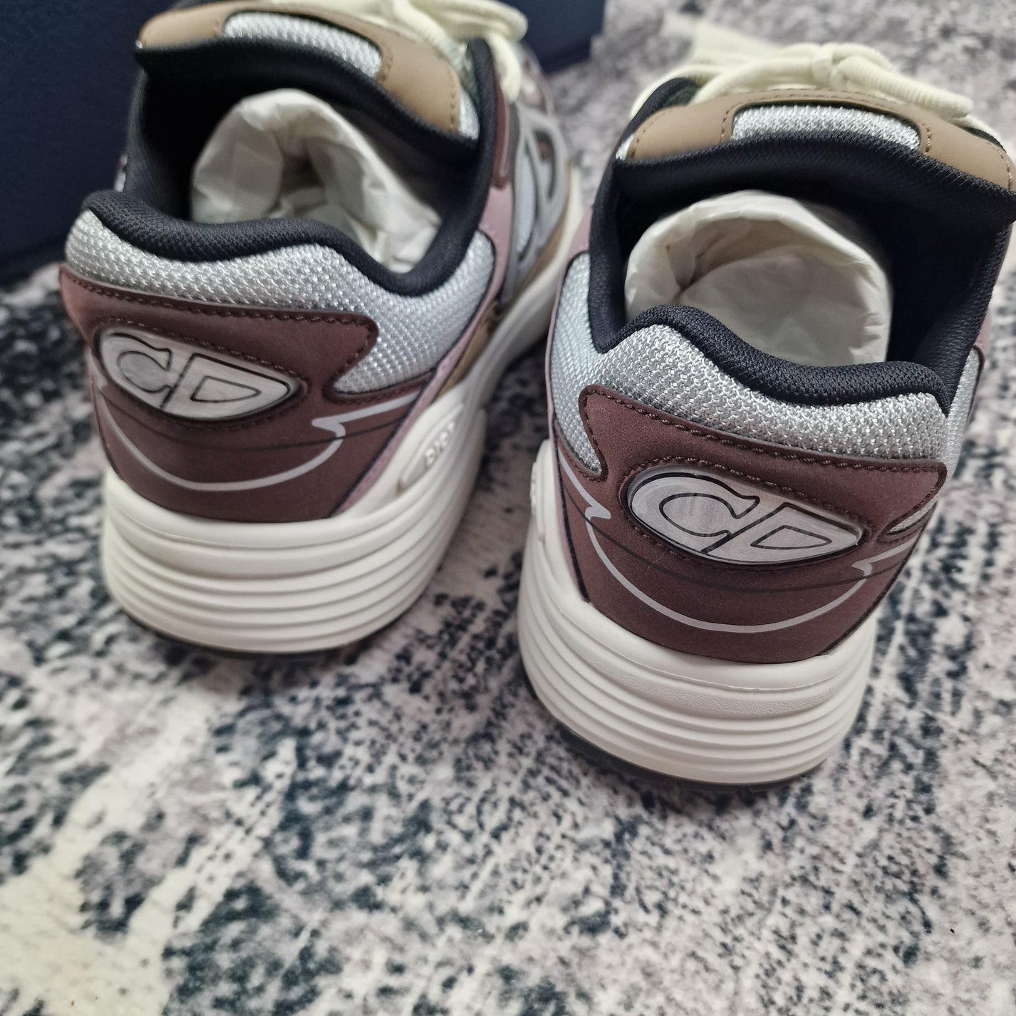 Dior B30 - Authentic Luxury Designer – delugestore